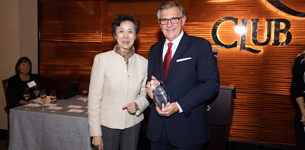 Awards dinner recognizes accomplishments of seven alumni | Rutgers ...