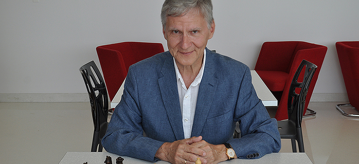 Prize highlights professor's influence in field of risk optimization ...