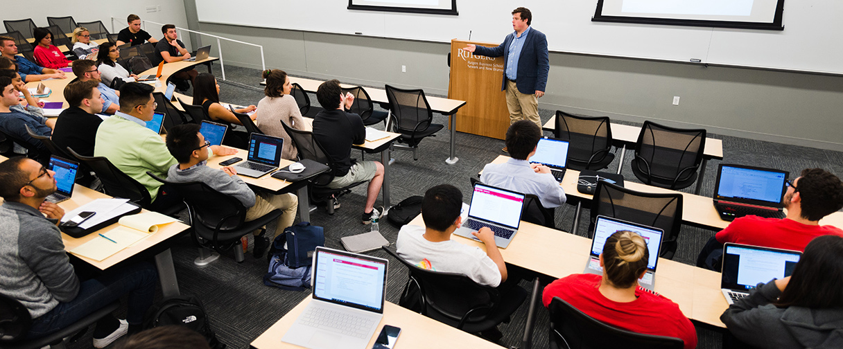 Students explore how businesses are using innovative technologies like ...